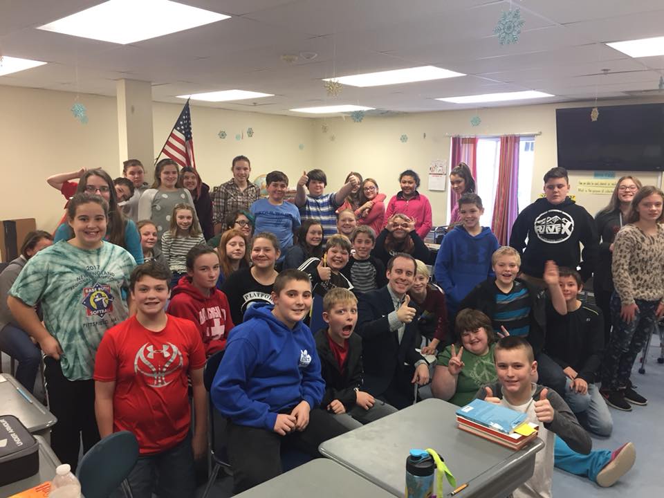 Senator Eric Brakey Visits Elm Street Elementary – Maine Senate Republicans